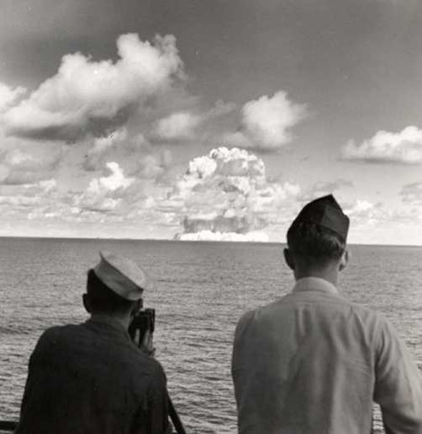 GALERIE FOTO: CUM SE PRIVESTE LA O EXPLOZIE NUCLEARA… « CER SI PAMANT ...